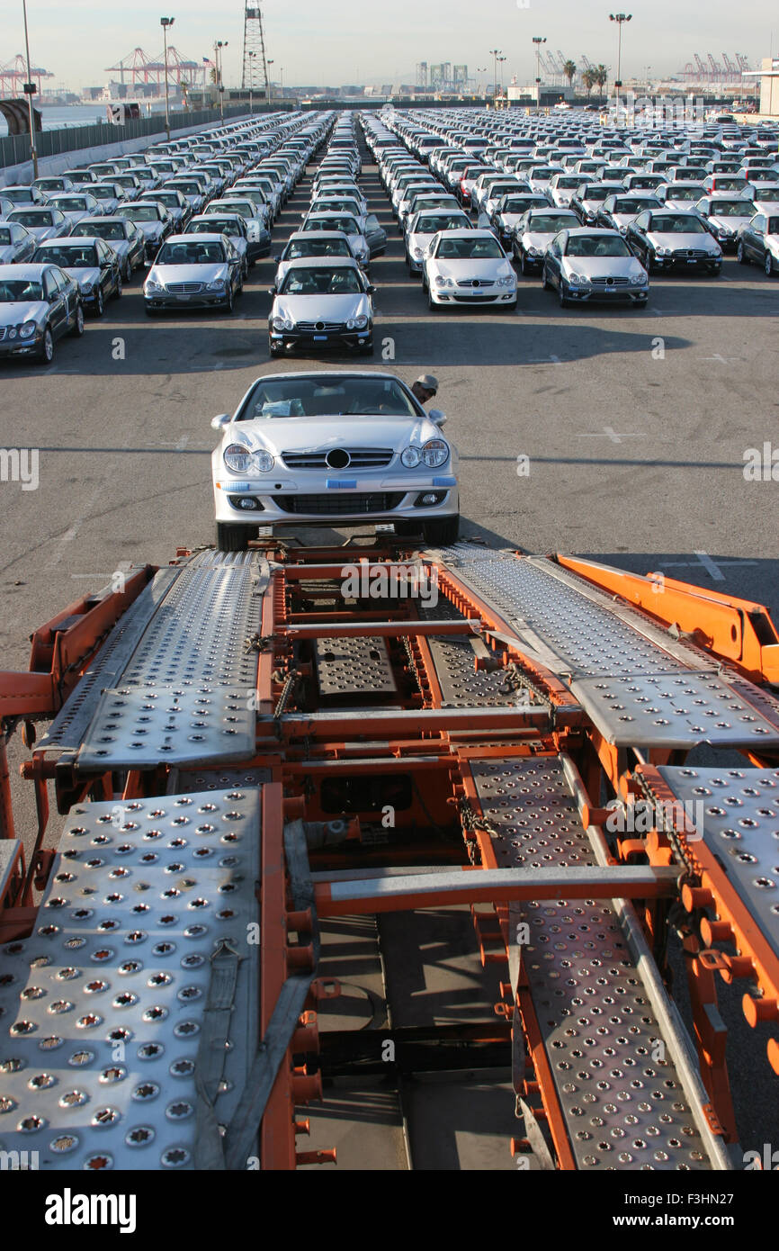 loading and storing imported cars/autos Stock Photo - Alamy