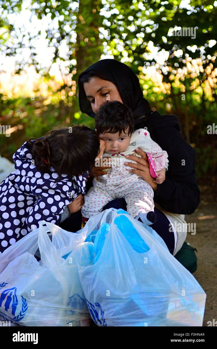 October 4 2015 Bapska In Serbia Group Of Refugees Leaving Serbia