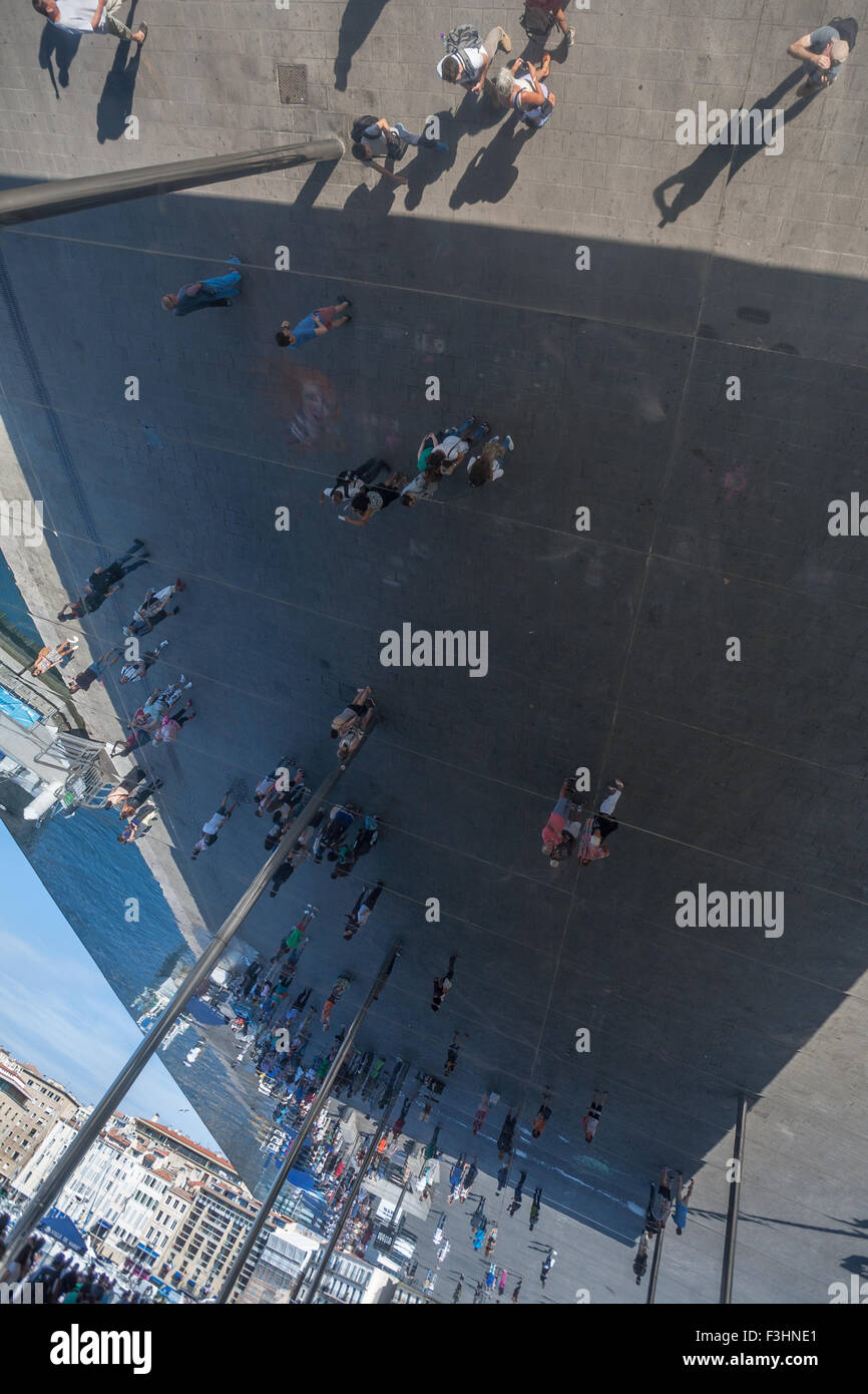 Norman Foster Mirrored Pavilion, The Vieux Port, Marseille, France ...