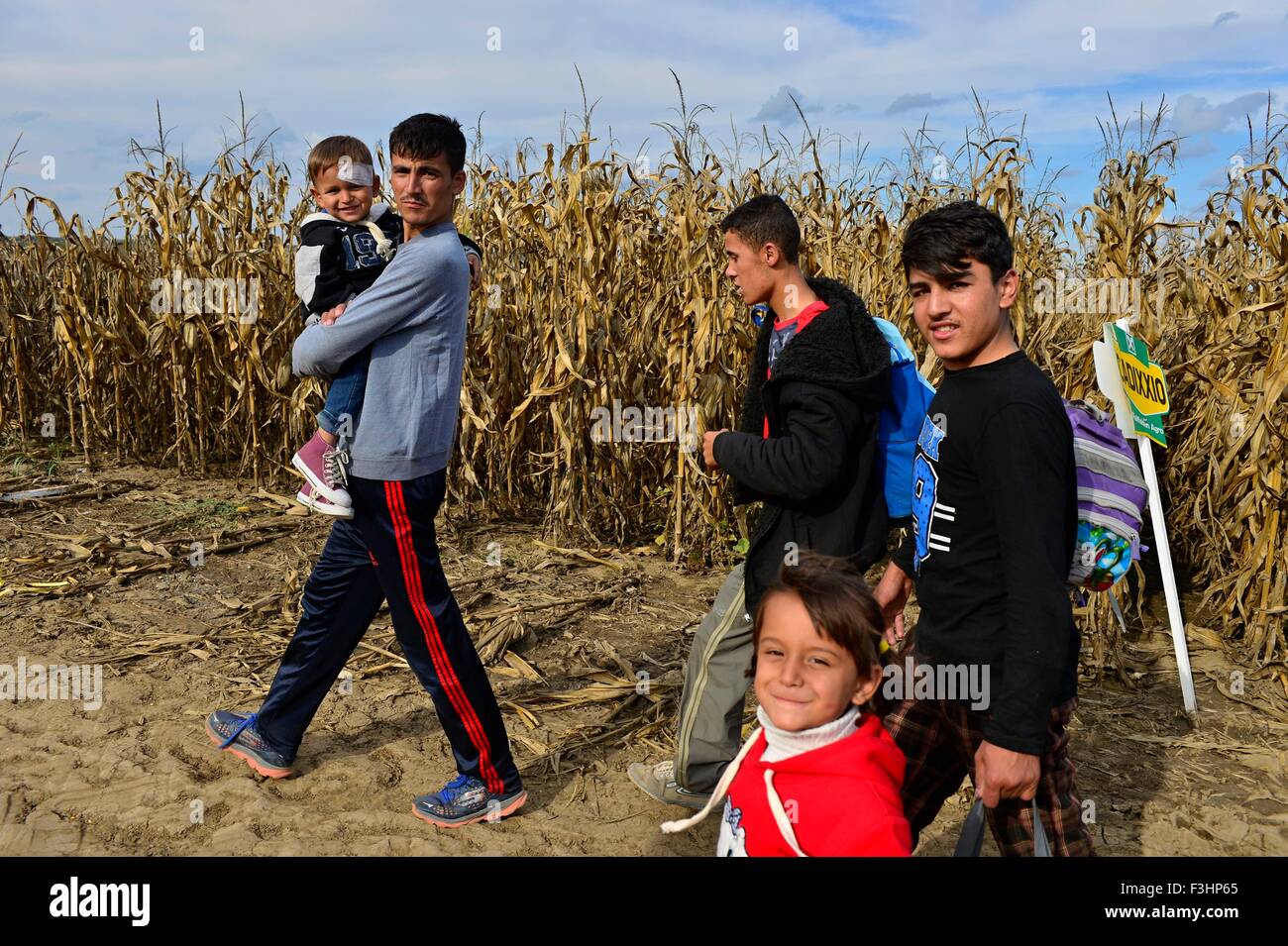 October 4 2015 Sid In Serbia Group Of Afghan Refugees Leaving Serbia