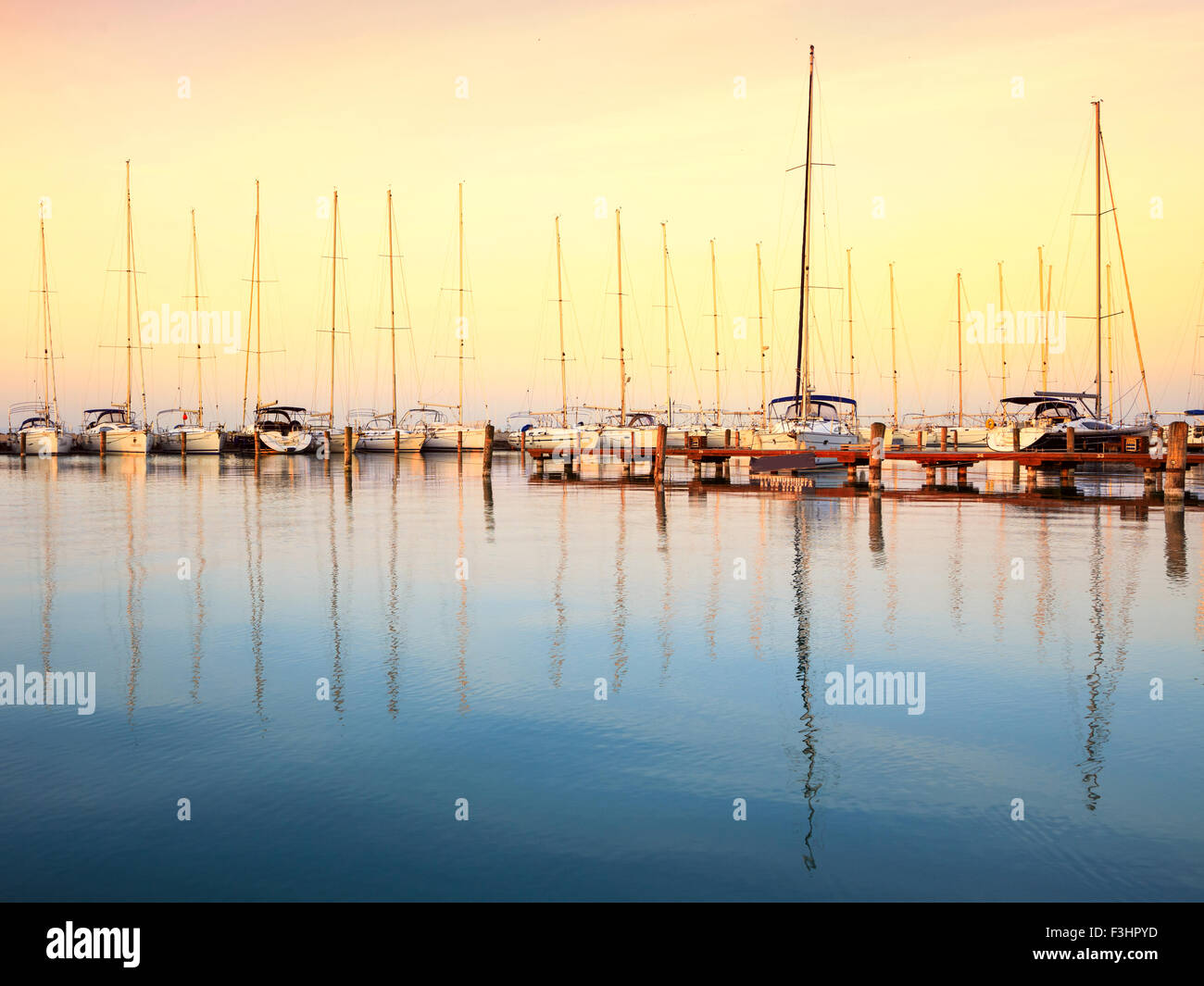 Sailing boats in lake balaton hi-res stock photography and images - Alamy