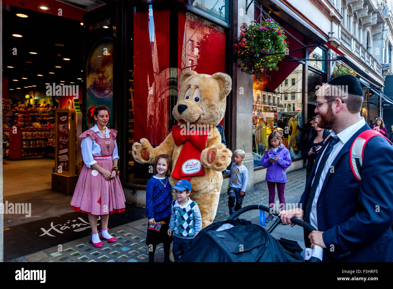 Children Pose With Cartoon Characters Outside Hamleys Toy Shop, Regent ...