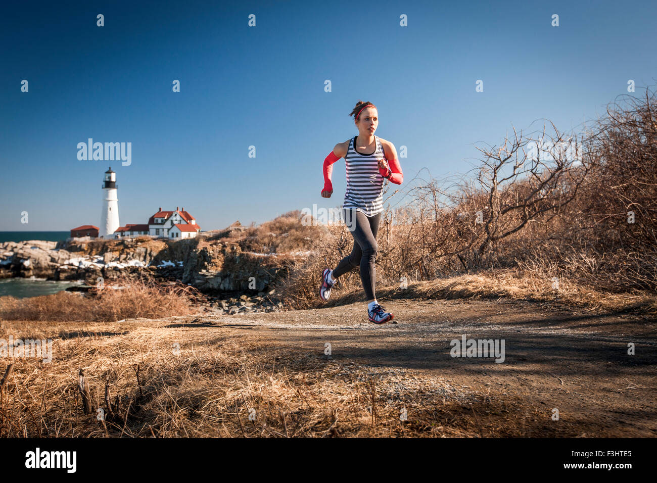 Female runner hi-res stock photography and images - Alamy