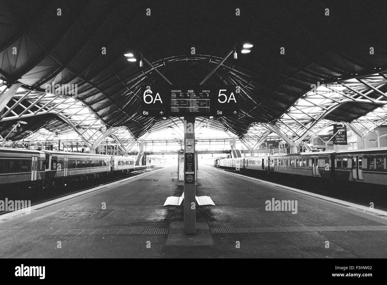 Deserted metro Black and White Stock Photos & Images - Alamy