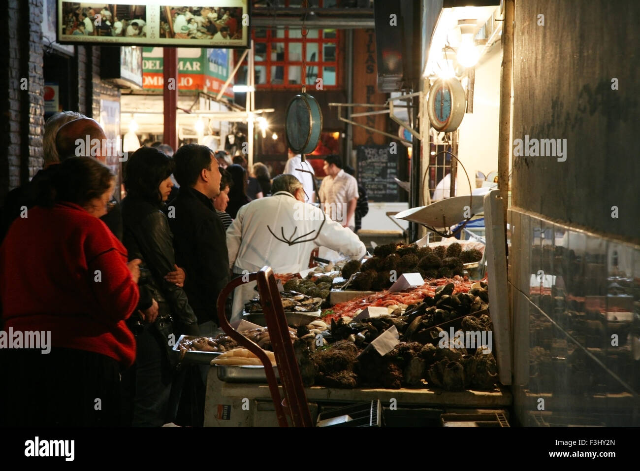 The Mercado Central fish market in Santiago de Chile Stock Photo - Alamy
