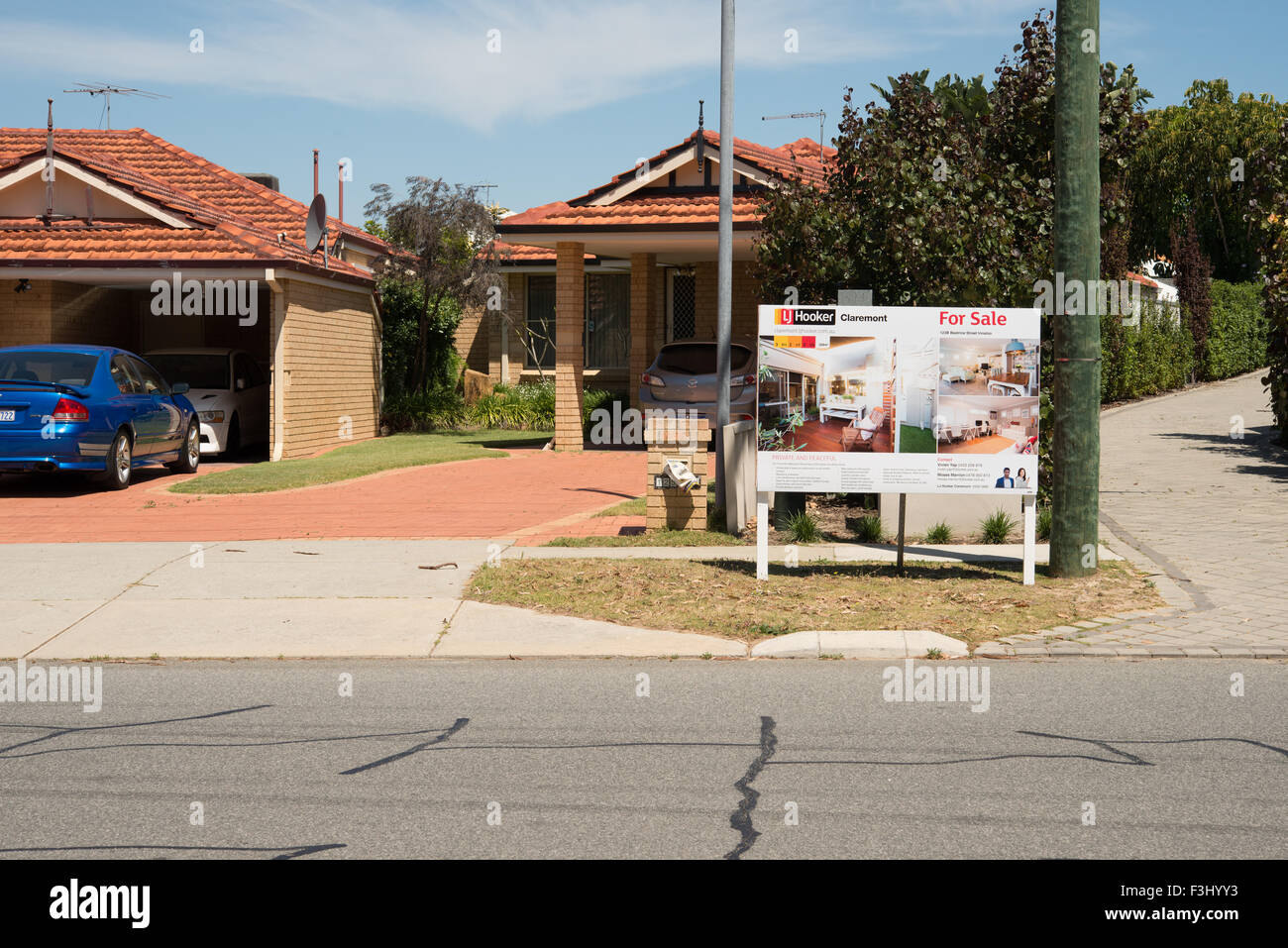 Unit sign hi-res stock photography and images - Alamy