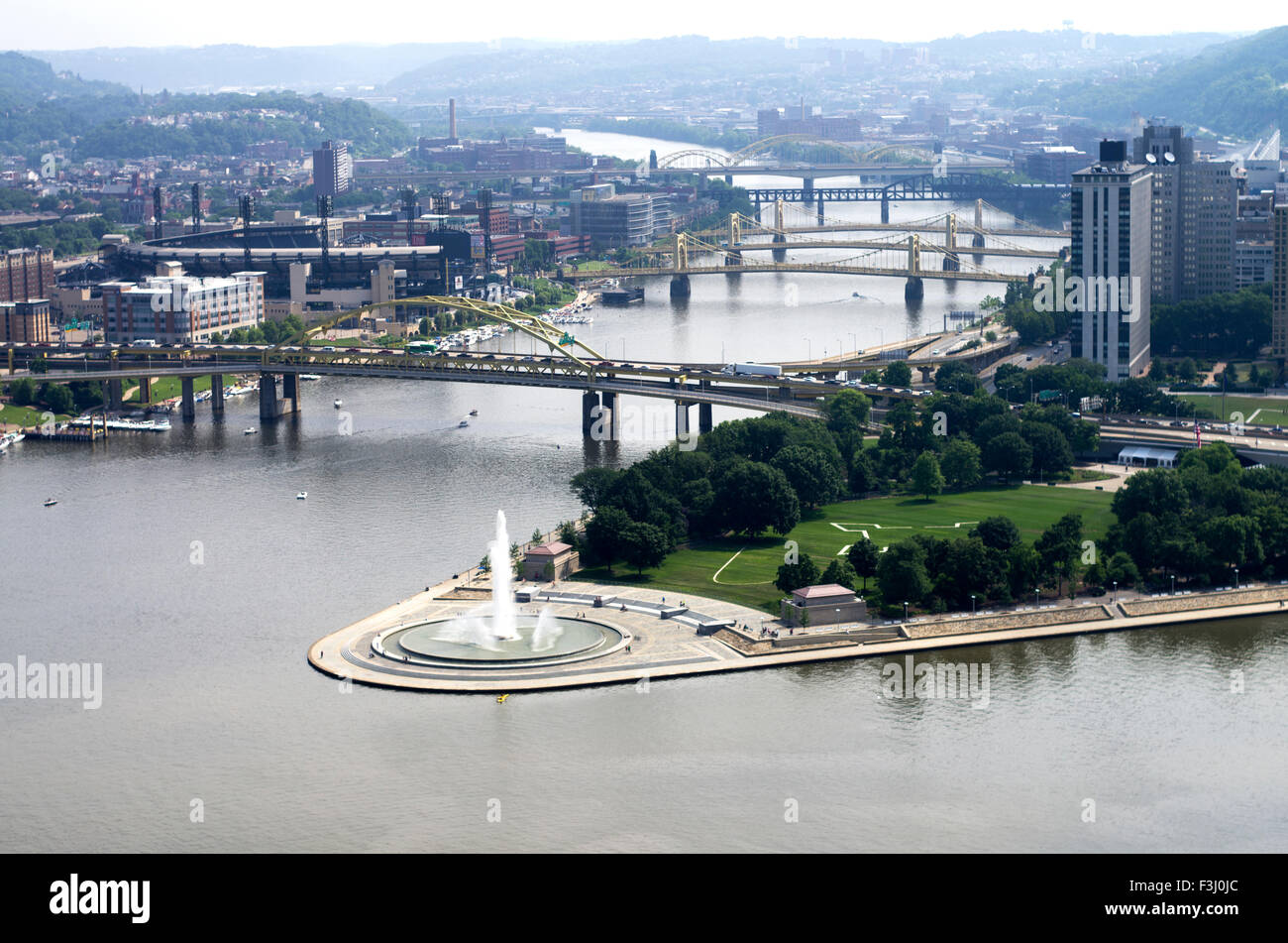 Pittsburgh scenery hi-res stock photography and images - Alamy