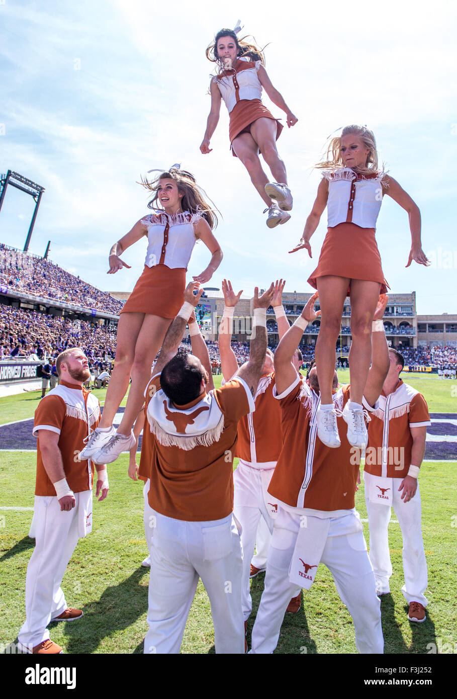 October 3rd, 2015:.Texas Cheer Team perform during an NCAA Football ...