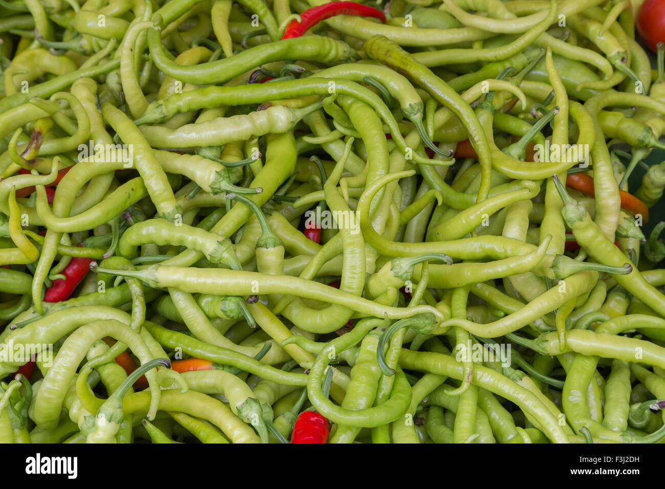 Long green pepper hi-res stock photography and images - Alamy