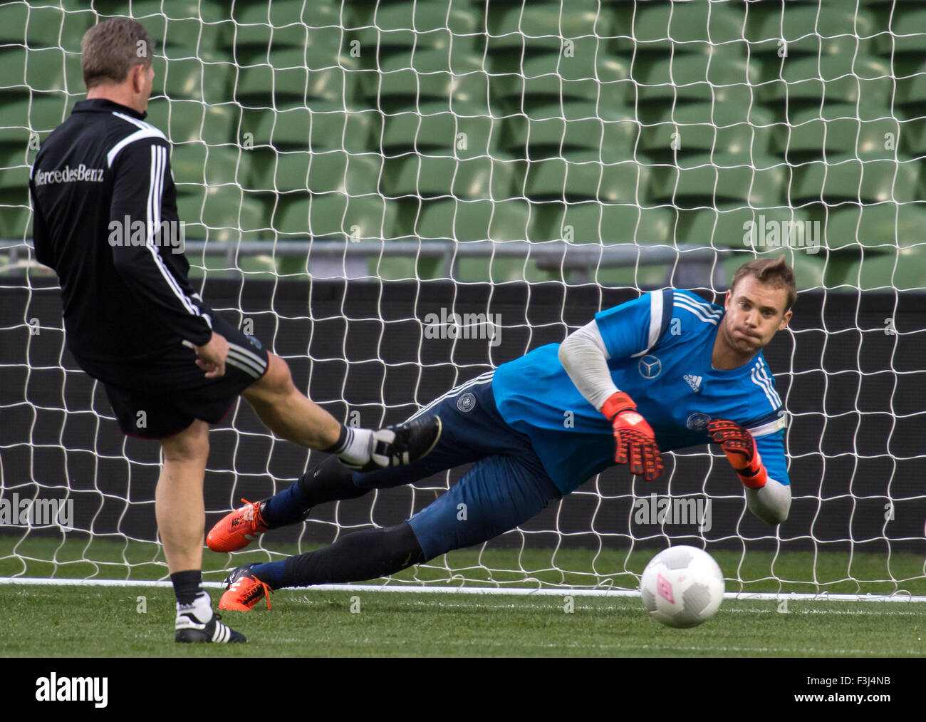 Dublin, Ireland. 7th Oct, 2015. Germany's goalkeeper Manuel Neuer in ...