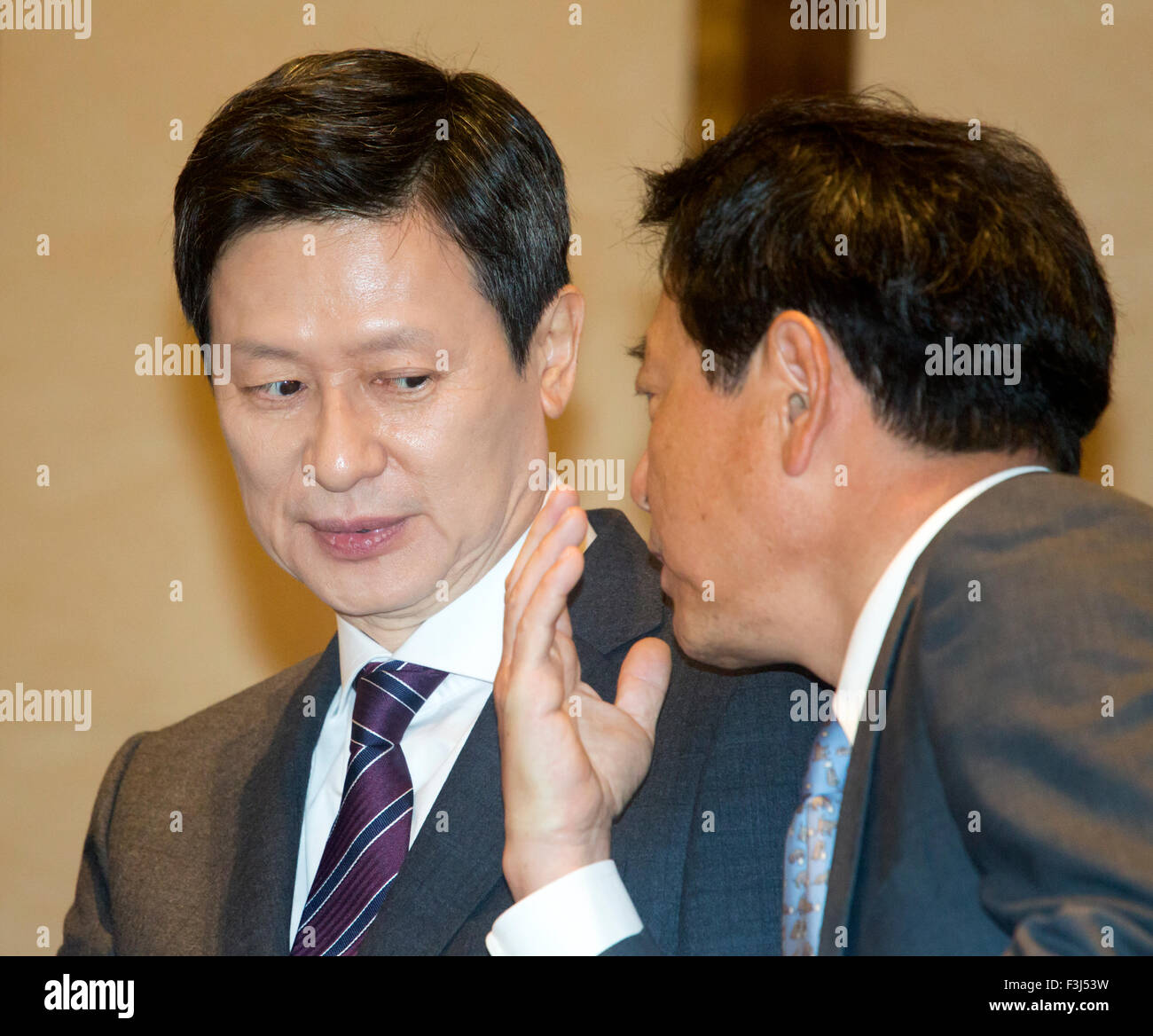 Shin dong joo vice chairman lotte hi-res stock photography and images ...