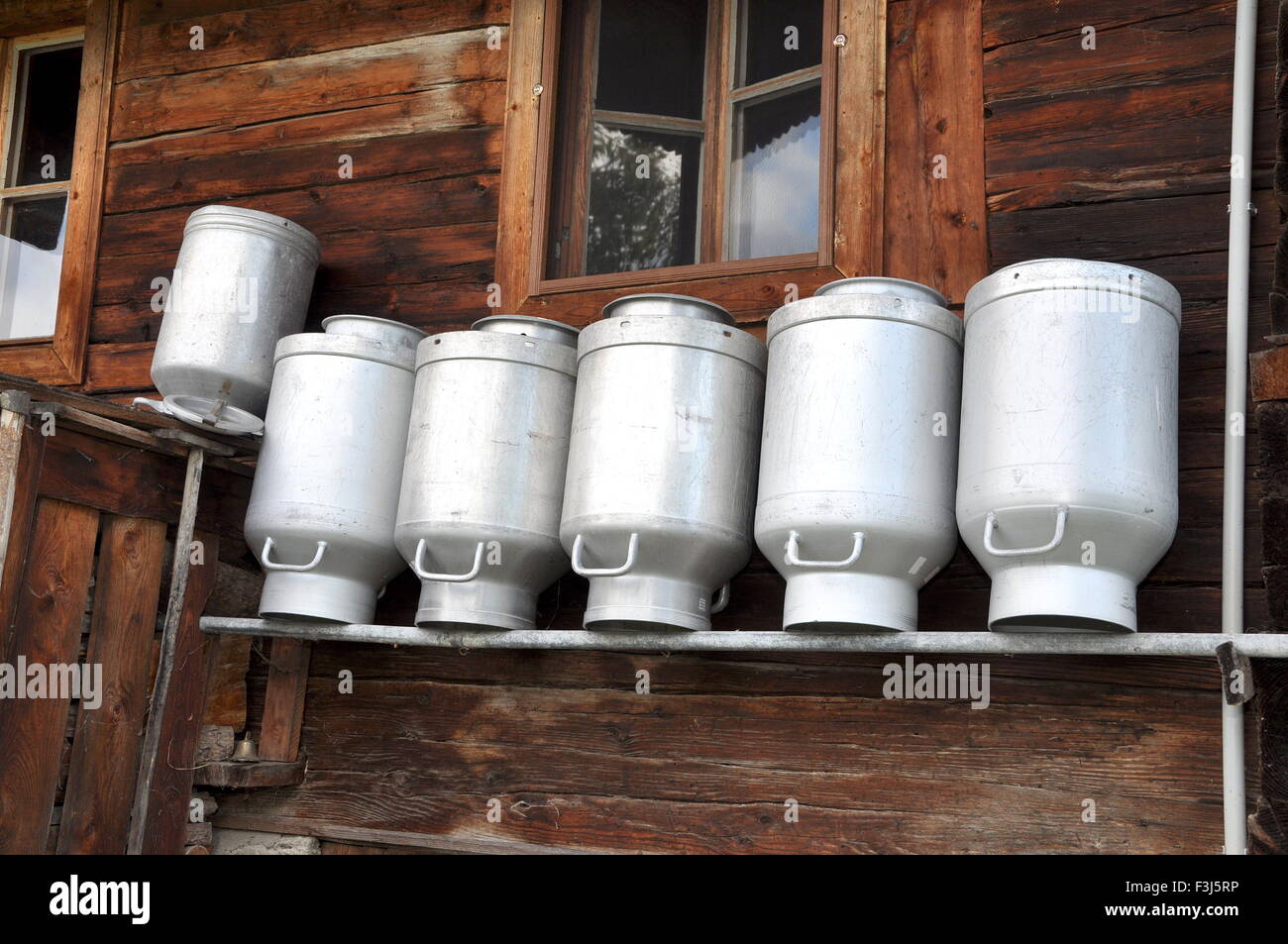 Ready for milking hi-res stock photography and images - Alamy