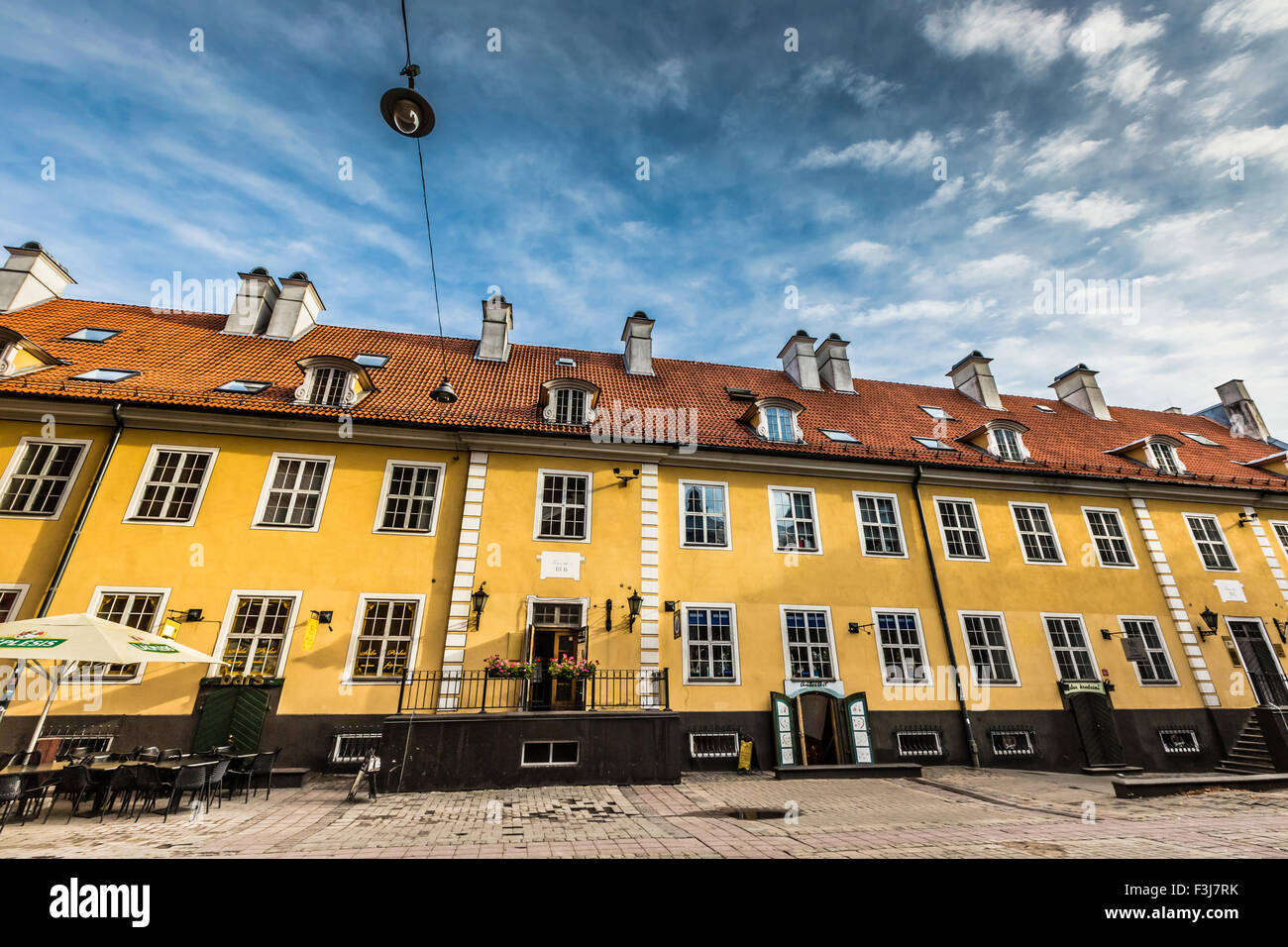 Yellow tiled stove hi-res stock photography and images - Alamy