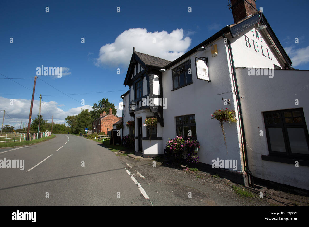 Village of Shocklach, Cheshire, England. Picturesque view of the B5069 ...