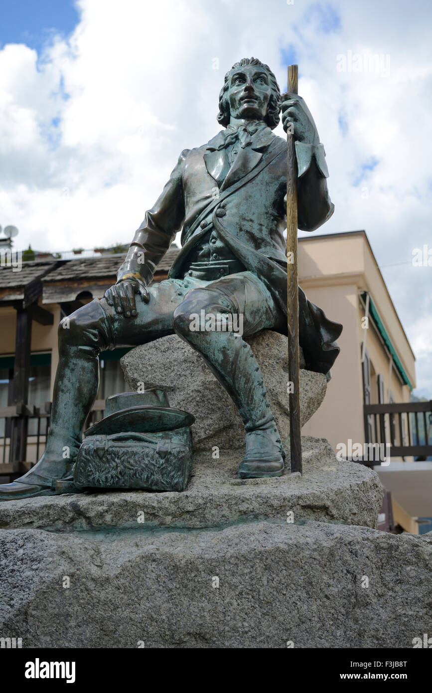 France haute savoie chamonix statue hi-res stock photography and images ...