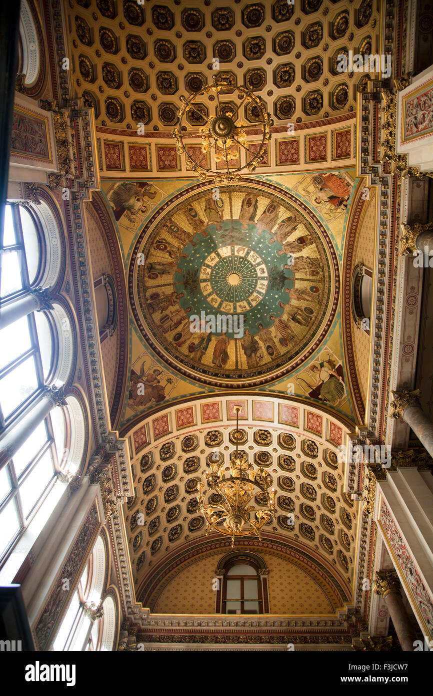 Foreign office interior hi-res stock photography and images - Alamy