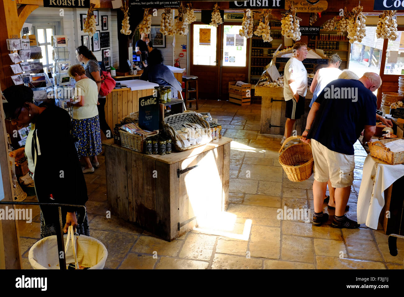 Isle of wight garlic farm hi-res stock photography and images - Alamy