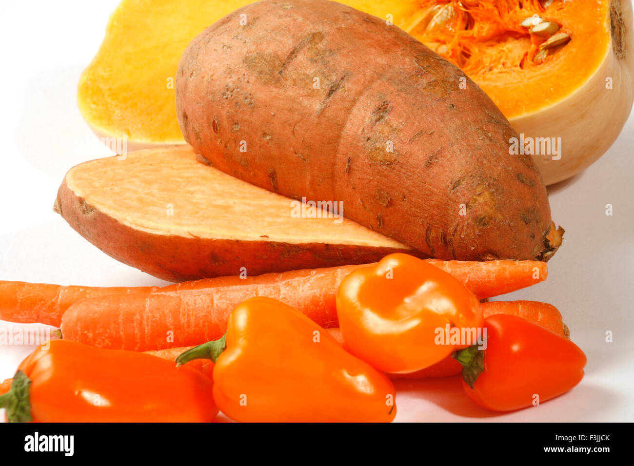 Orange vegetables hi-res stock photography and images - Alamy