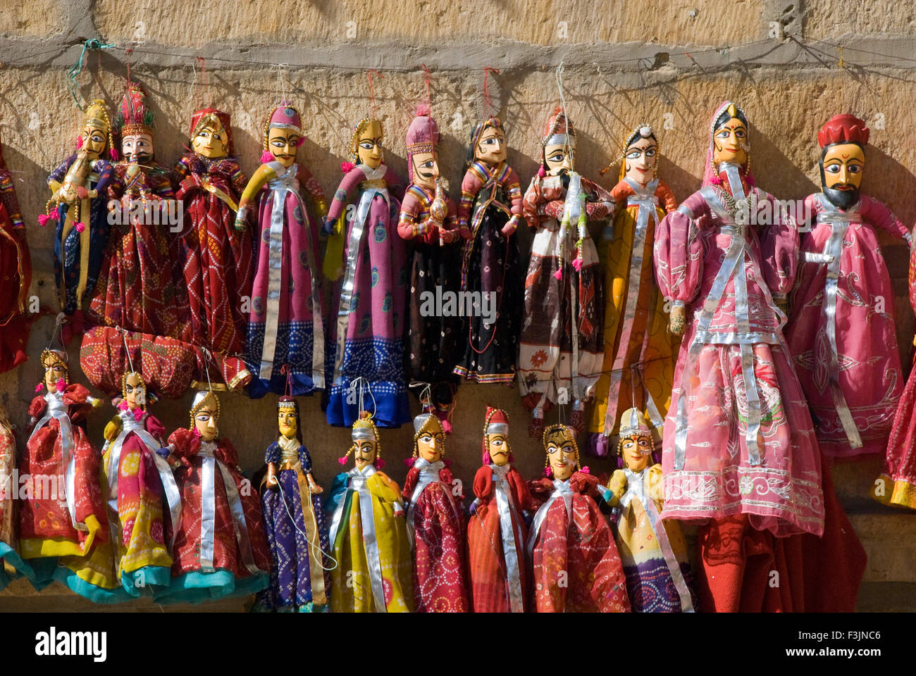 Puppets market shop jaisalmer hi-res stock photography and images - Alamy