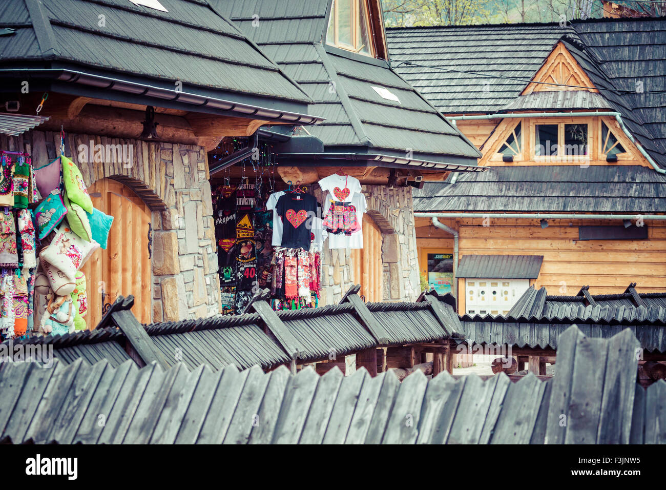 Traditional polish wooden hut from Zakopane, Poland Stock Photo - Alamy