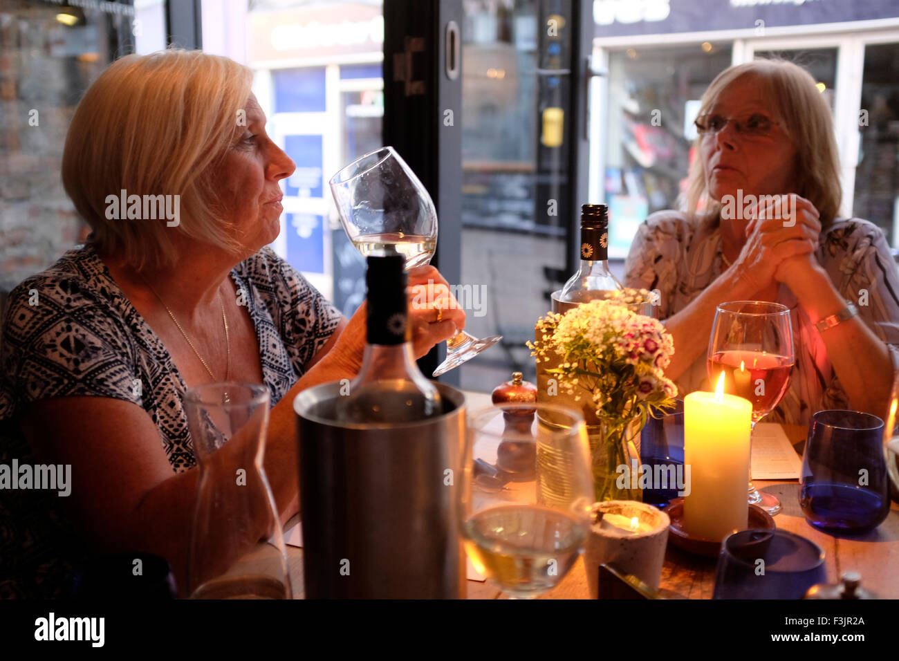 Food sampling uk hi-res stock photography and images - Alamy