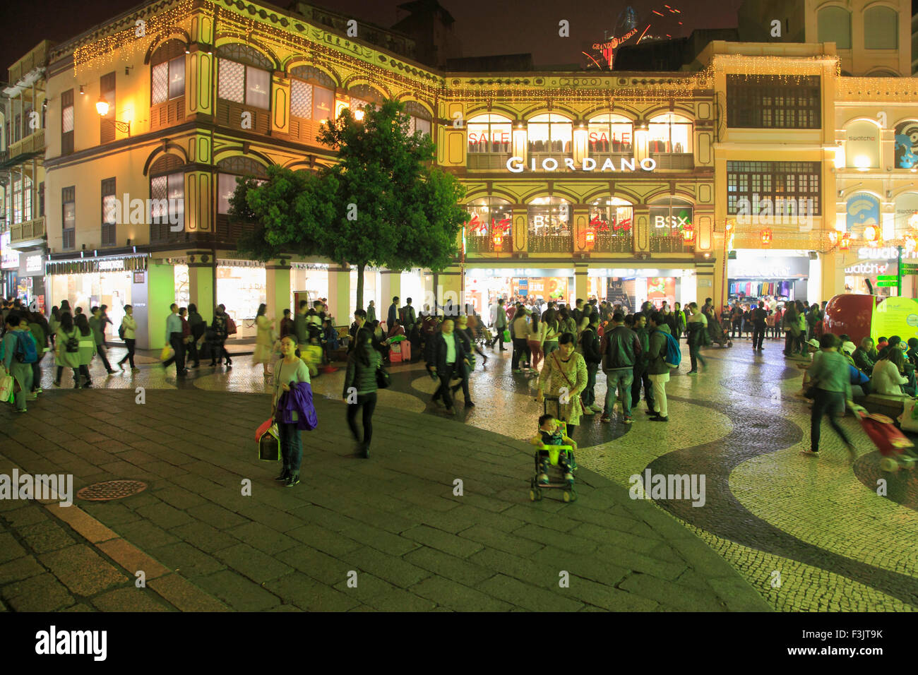 Macau people hi-res stock photography and images - Alamy