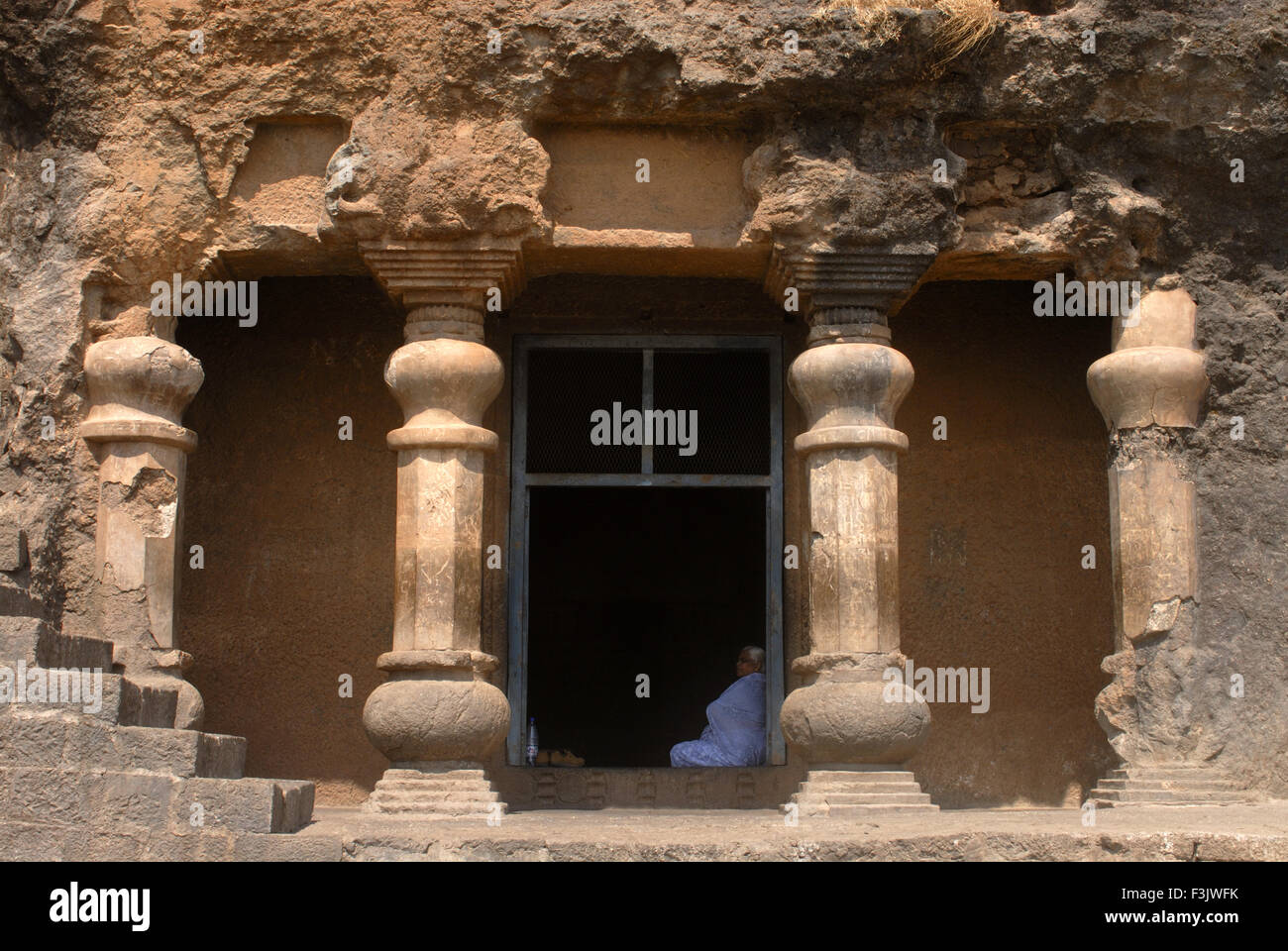 Junnar caves maharashtra india hi-res stock photography and images - Alamy