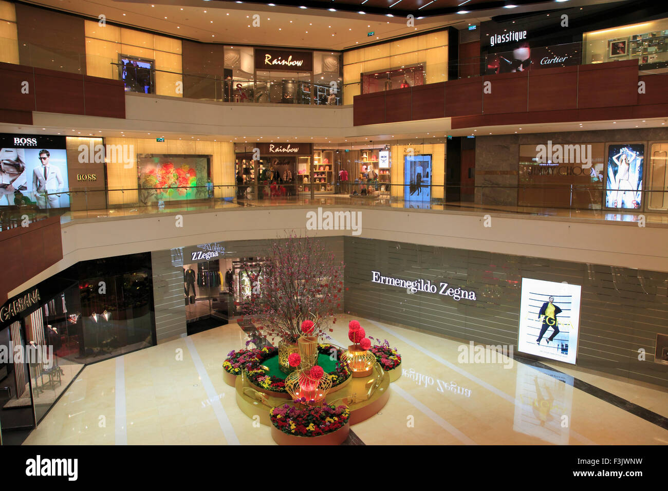 Macau shopping hi-res stock photography and images - Alamy