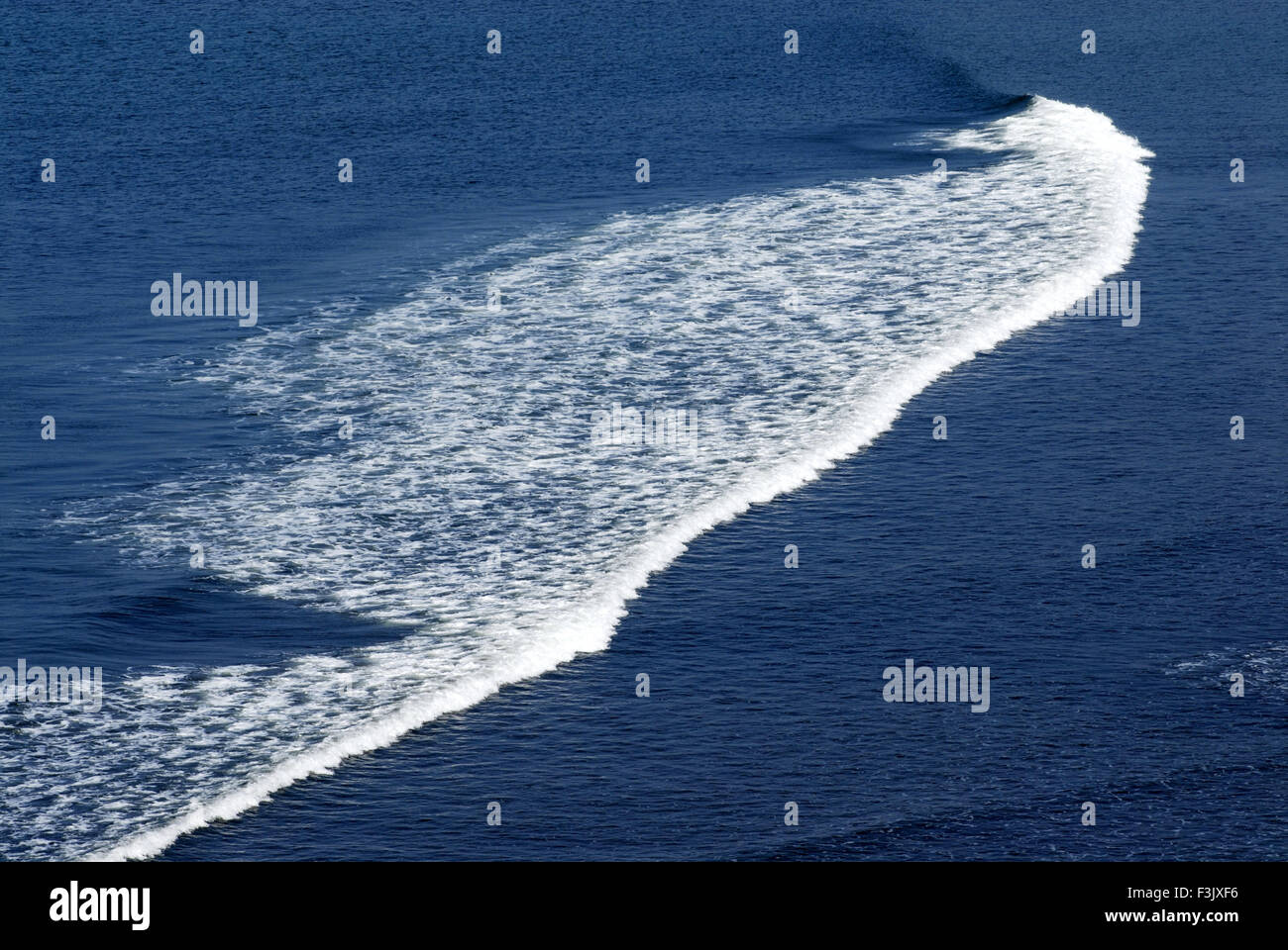Beautiful foamy sea water hi-res stock photography and images - Alamy