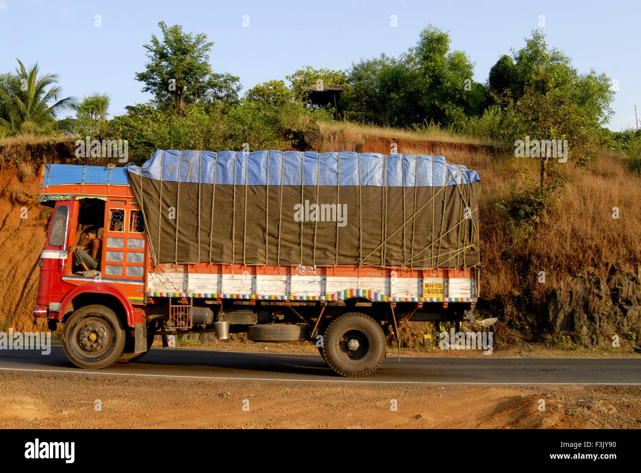 India Loaded Truck High Resolution Stock Photography and Images - Alamy