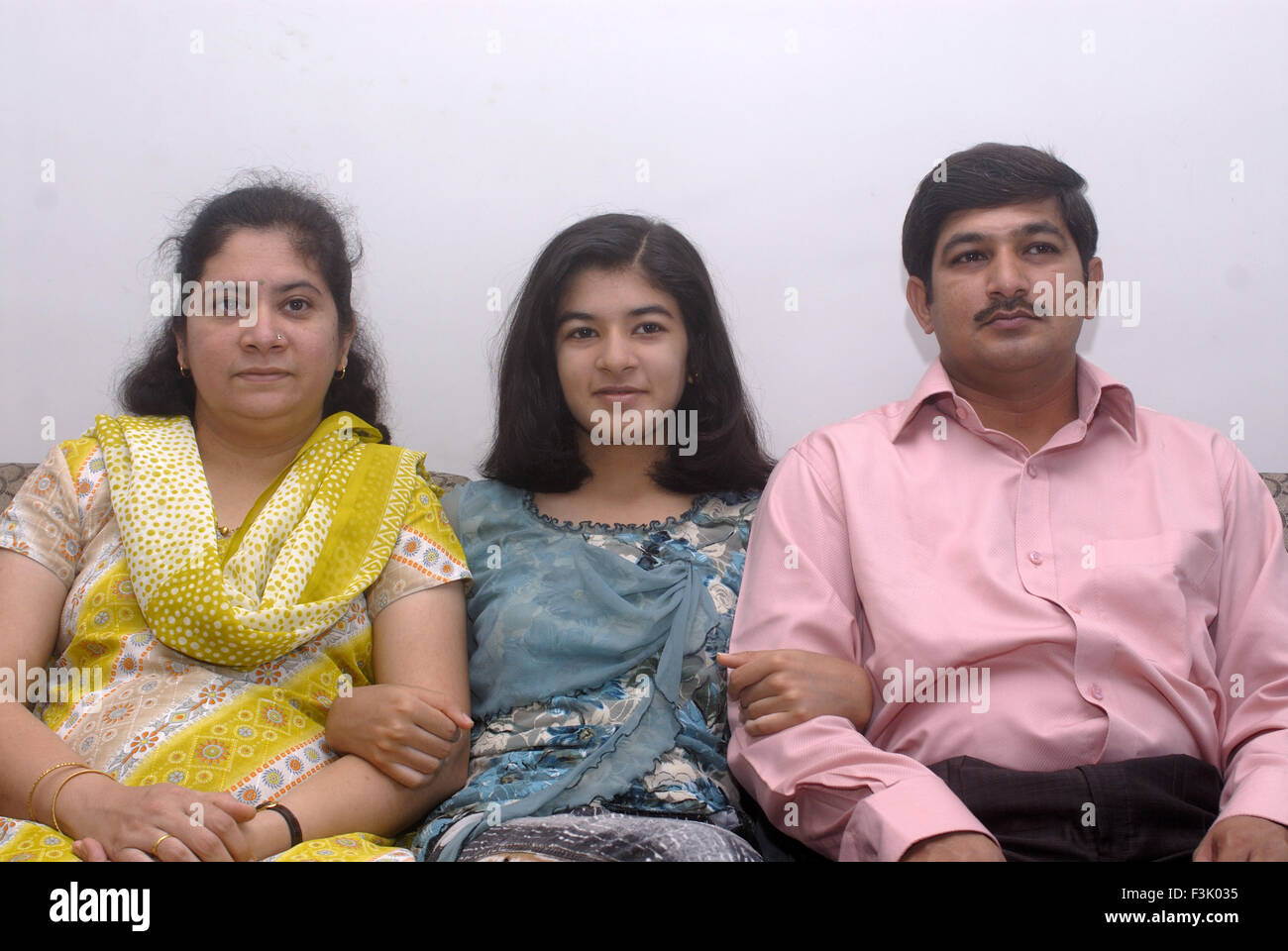 Family members father hi-res stock photography and images - Alamy