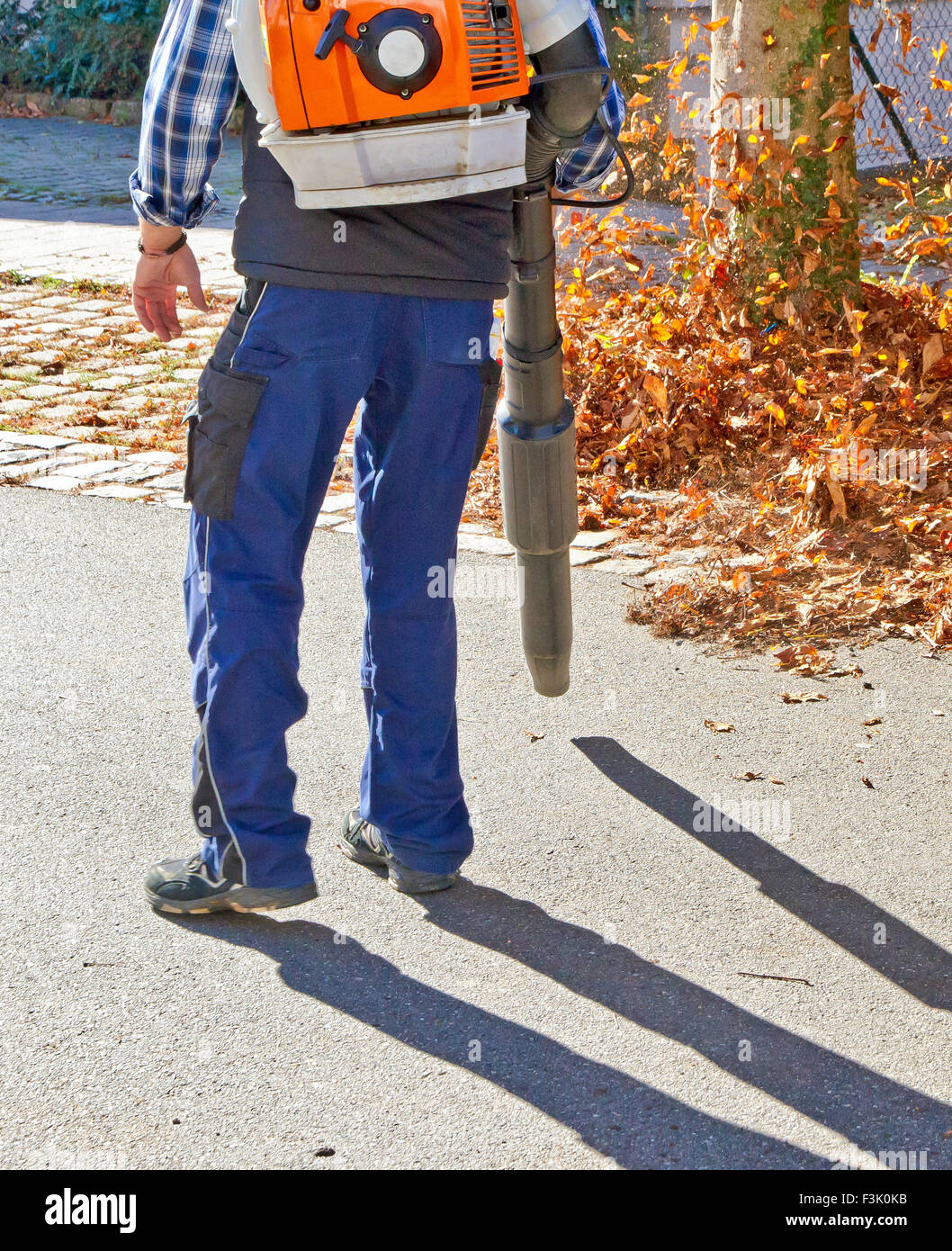 Backpack blower hi-res stock photography and images - Alamy