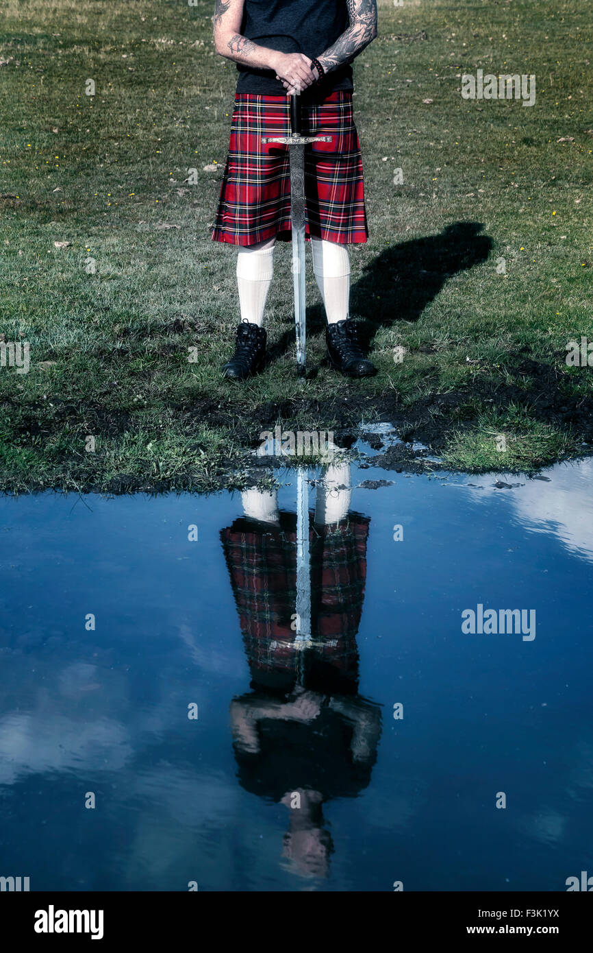 Scottish warrior in kilt hi-res stock photography and images - Alamy