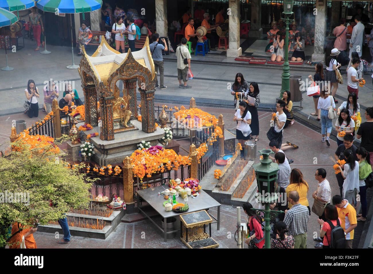 Erawan shrine hi-res stock photography and images - Alamy