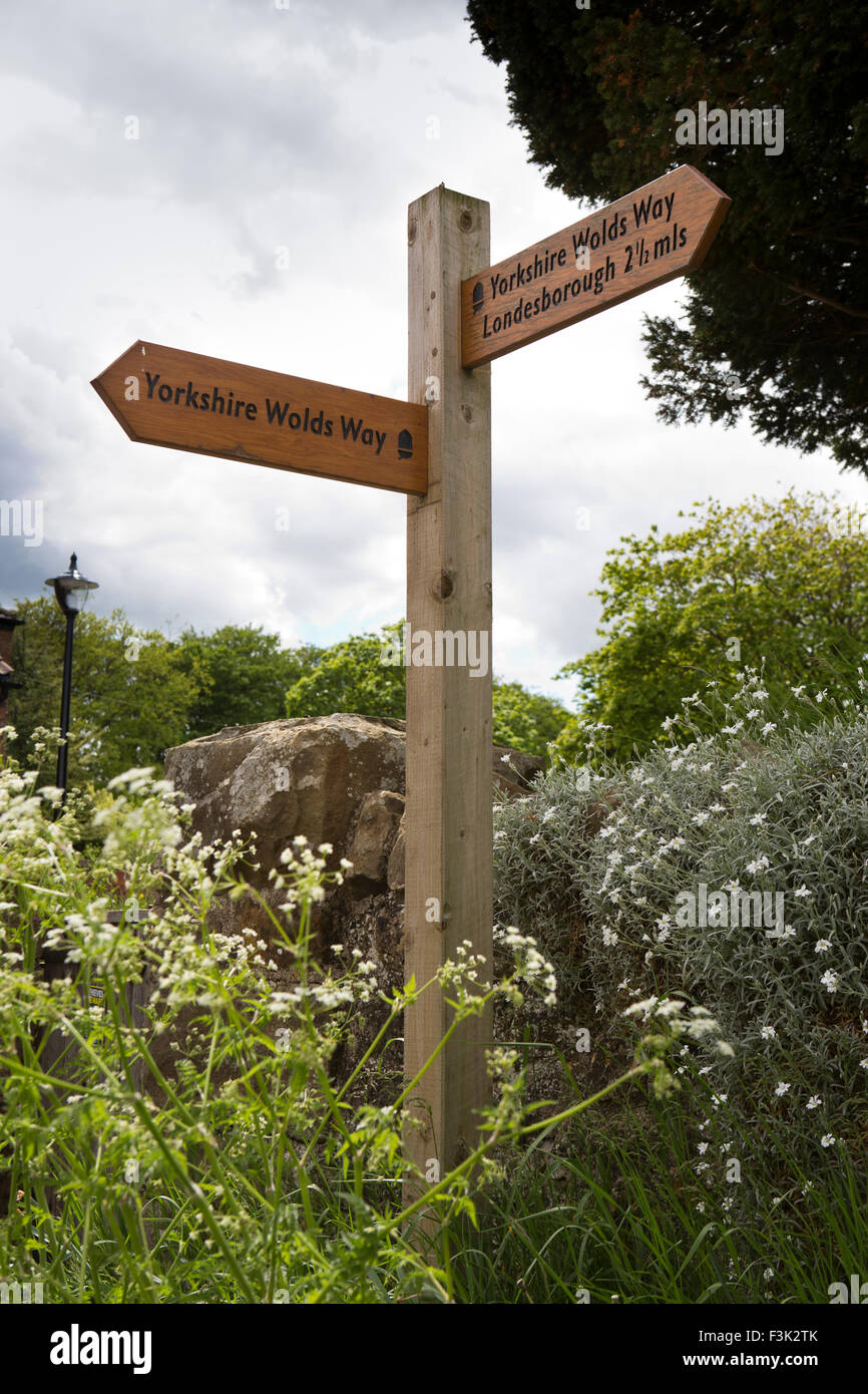 UK, England, Yorkshire East Riding, Goodmanham, Wolds Way signpost ...