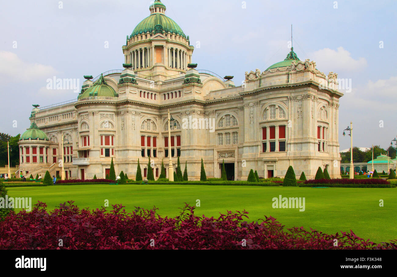 Thailand, Bangkok, National Assembly Hall Stock Photo - Alamy