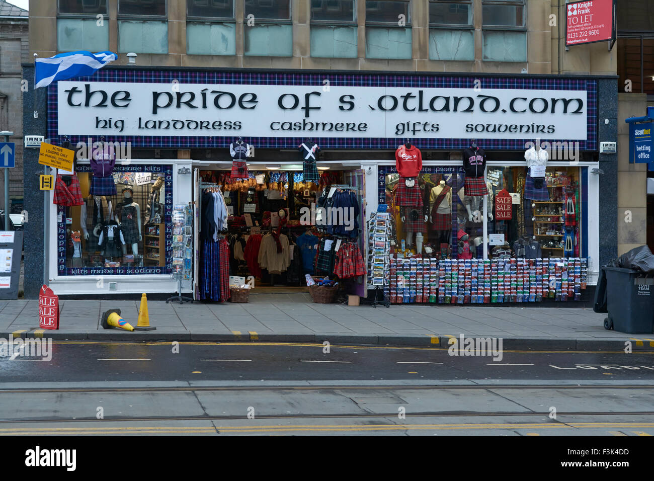 The Pride of Scotland Souvenir Shop - Edinburgh, Scotland, UK Stock ...