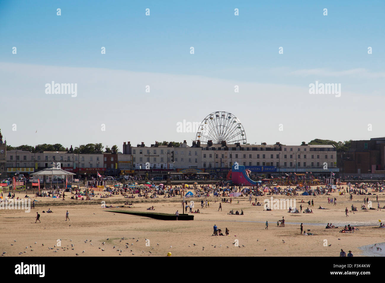 Margate beach, Kent Stock Photo - Alamy