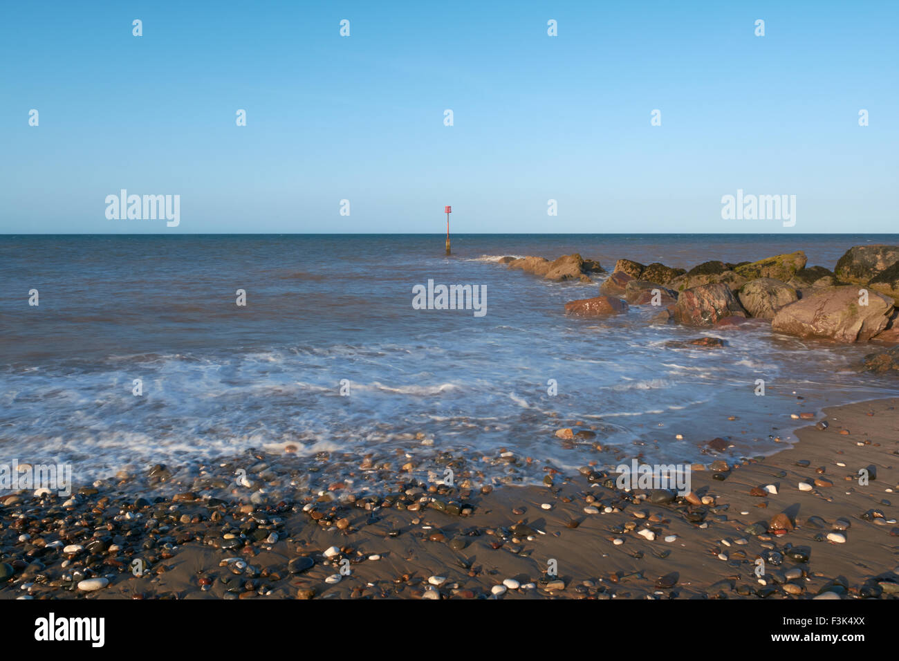 Mappleton sea defense hi-res stock photography and images - Alamy