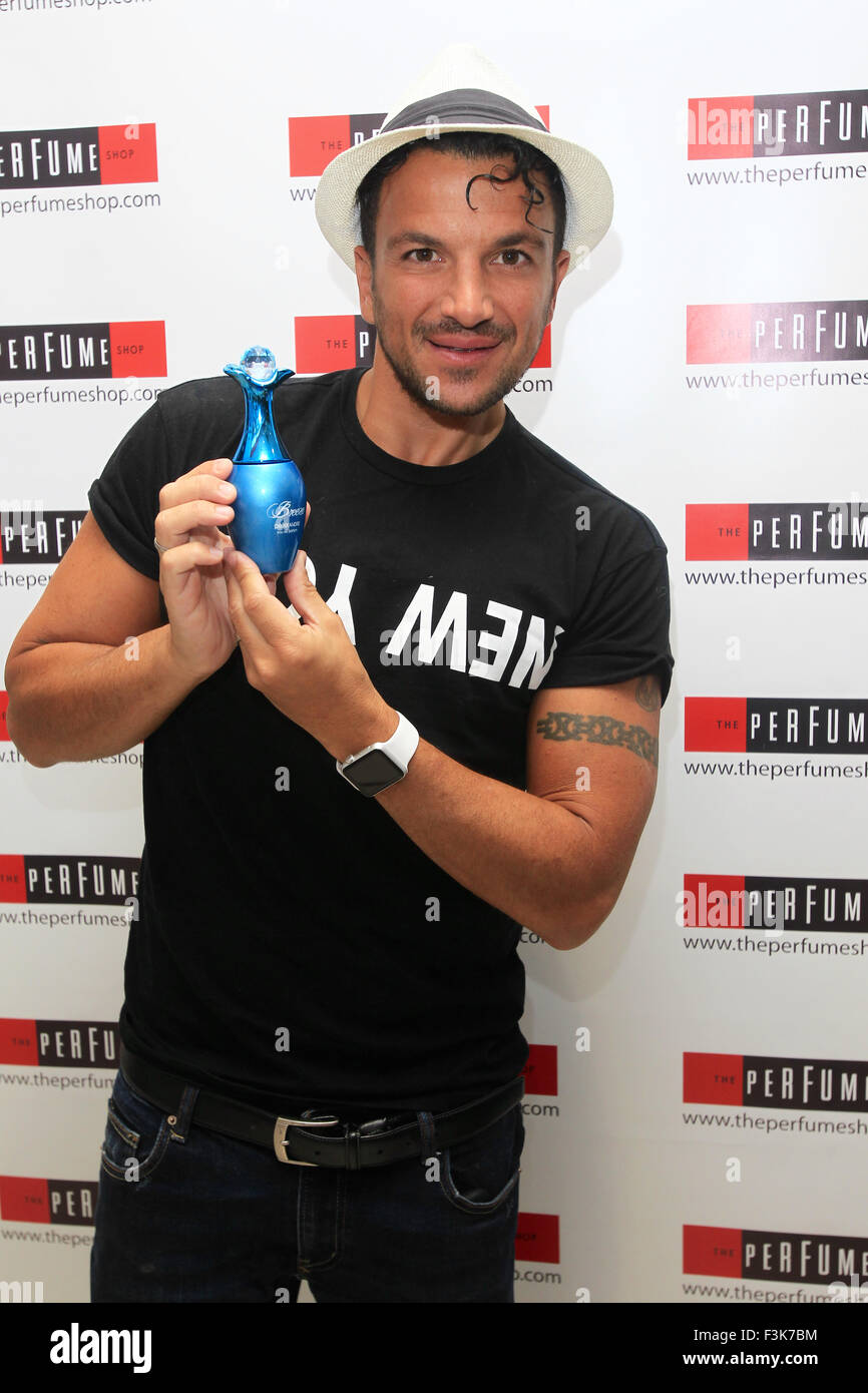 Peter Andre attends signing in Woking as he releases his new women's ...