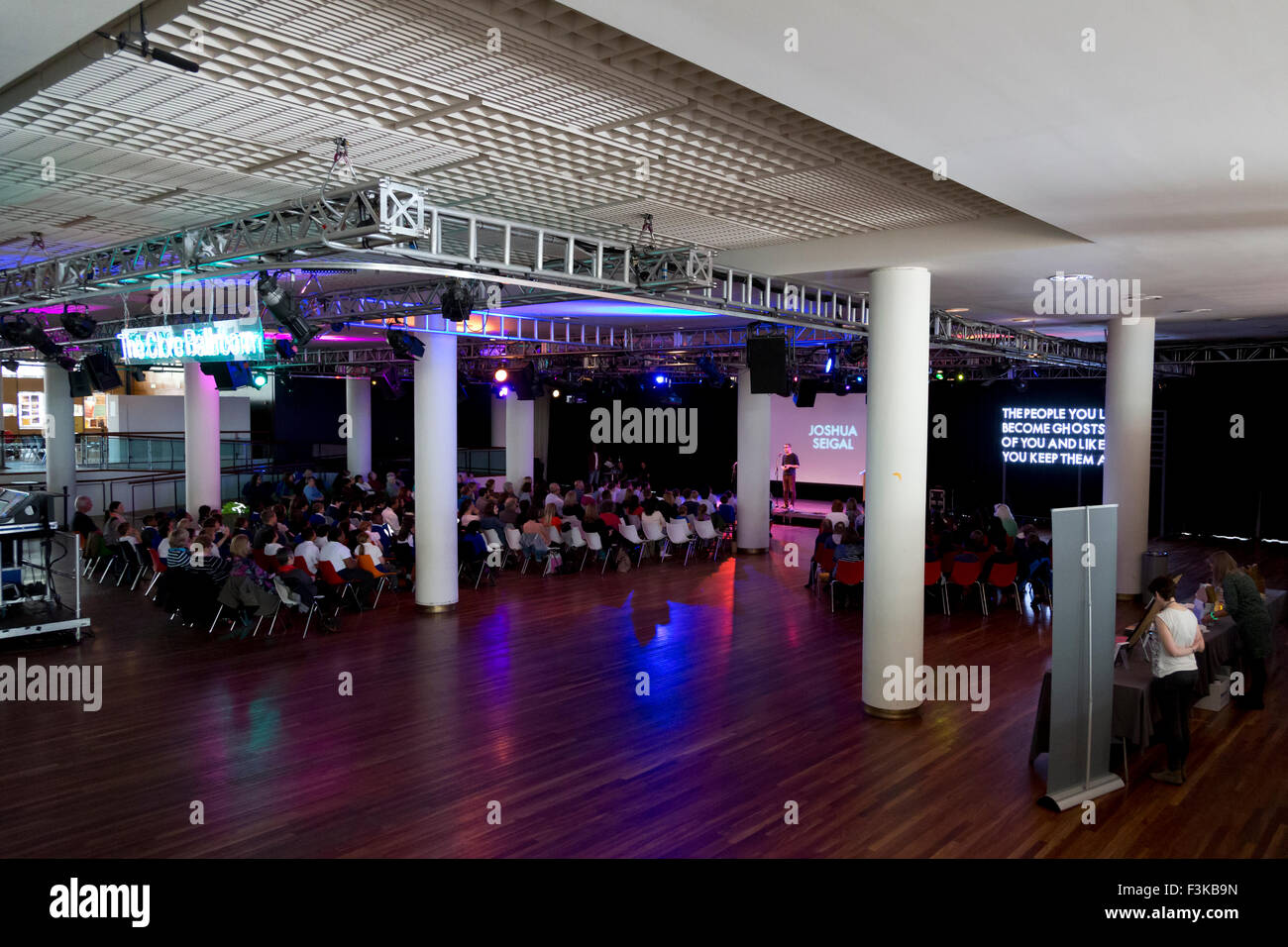 Royal festival hall inside hi-res stock photography and images - Alamy