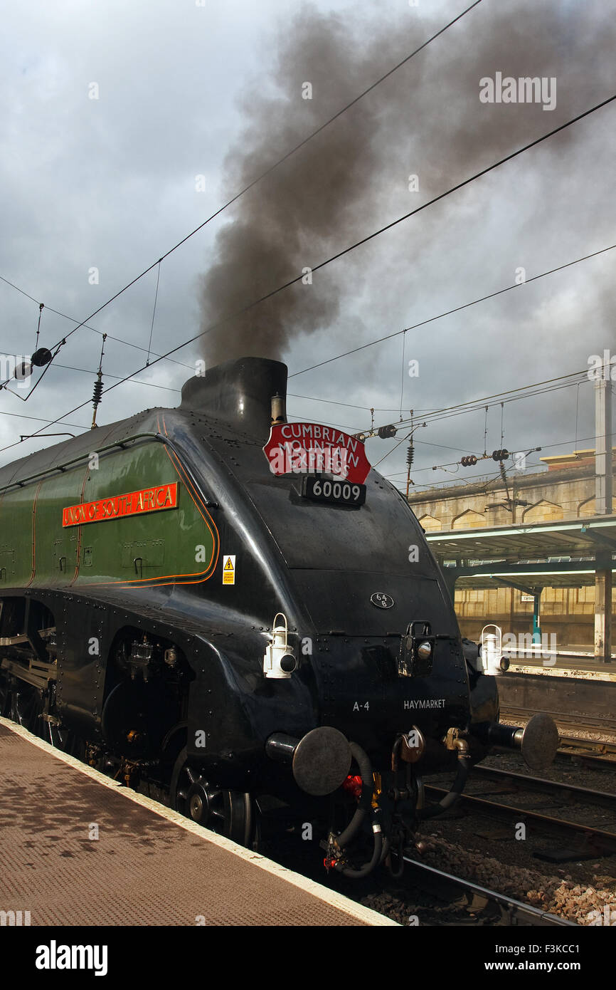 Preserved Sir Nigel Gresley steam locomotive Union of South Africa is ...