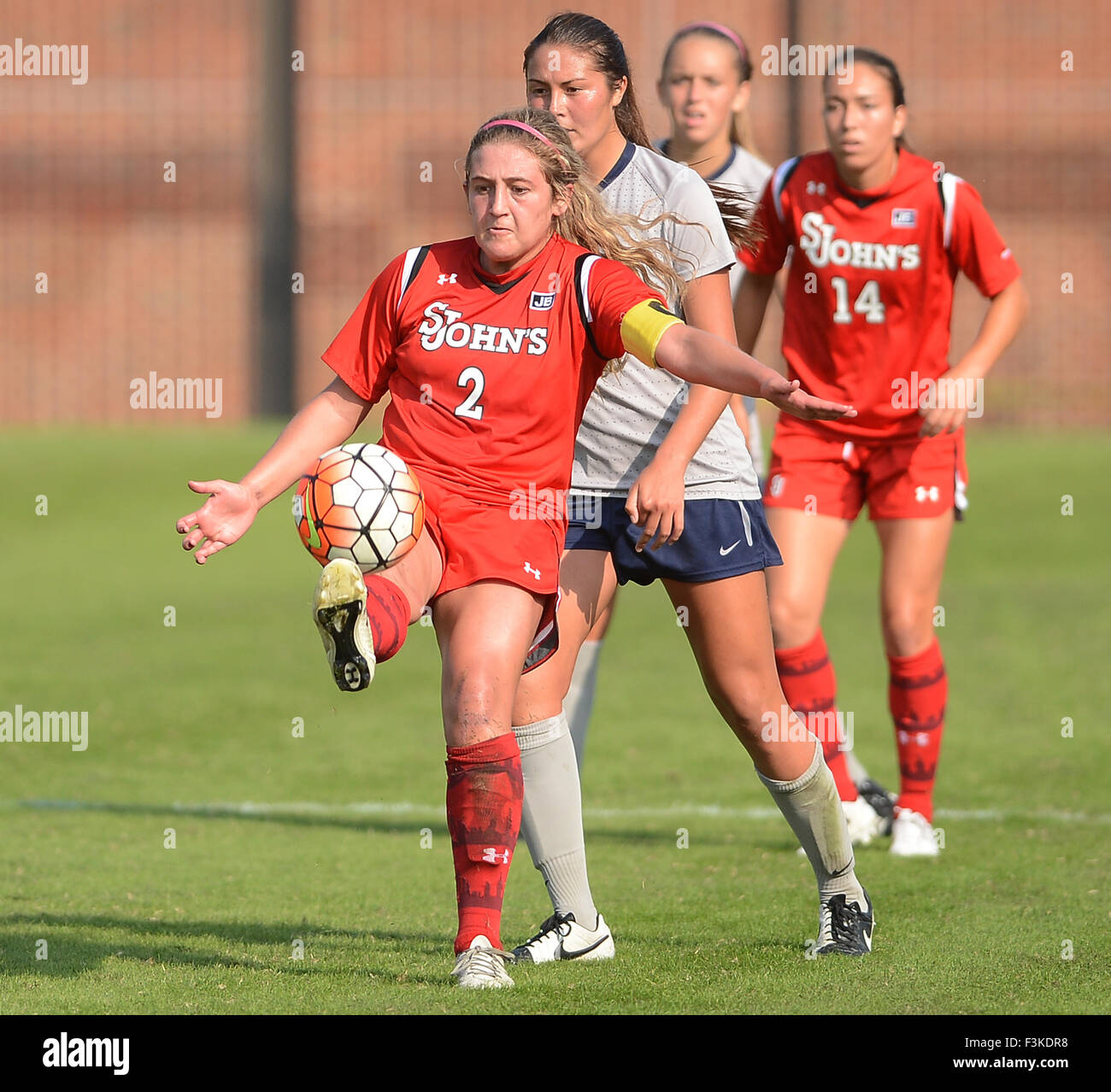 Emily shaw hi-res stock photography and images - Alamy