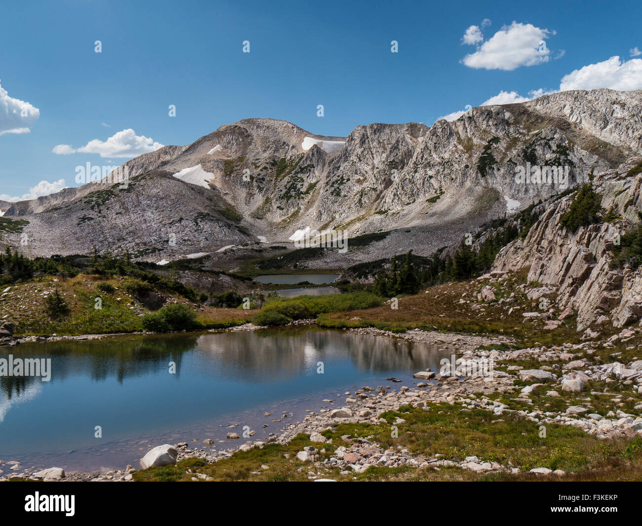 The snowy range of the rocky mountains hi-res stock photography and ...