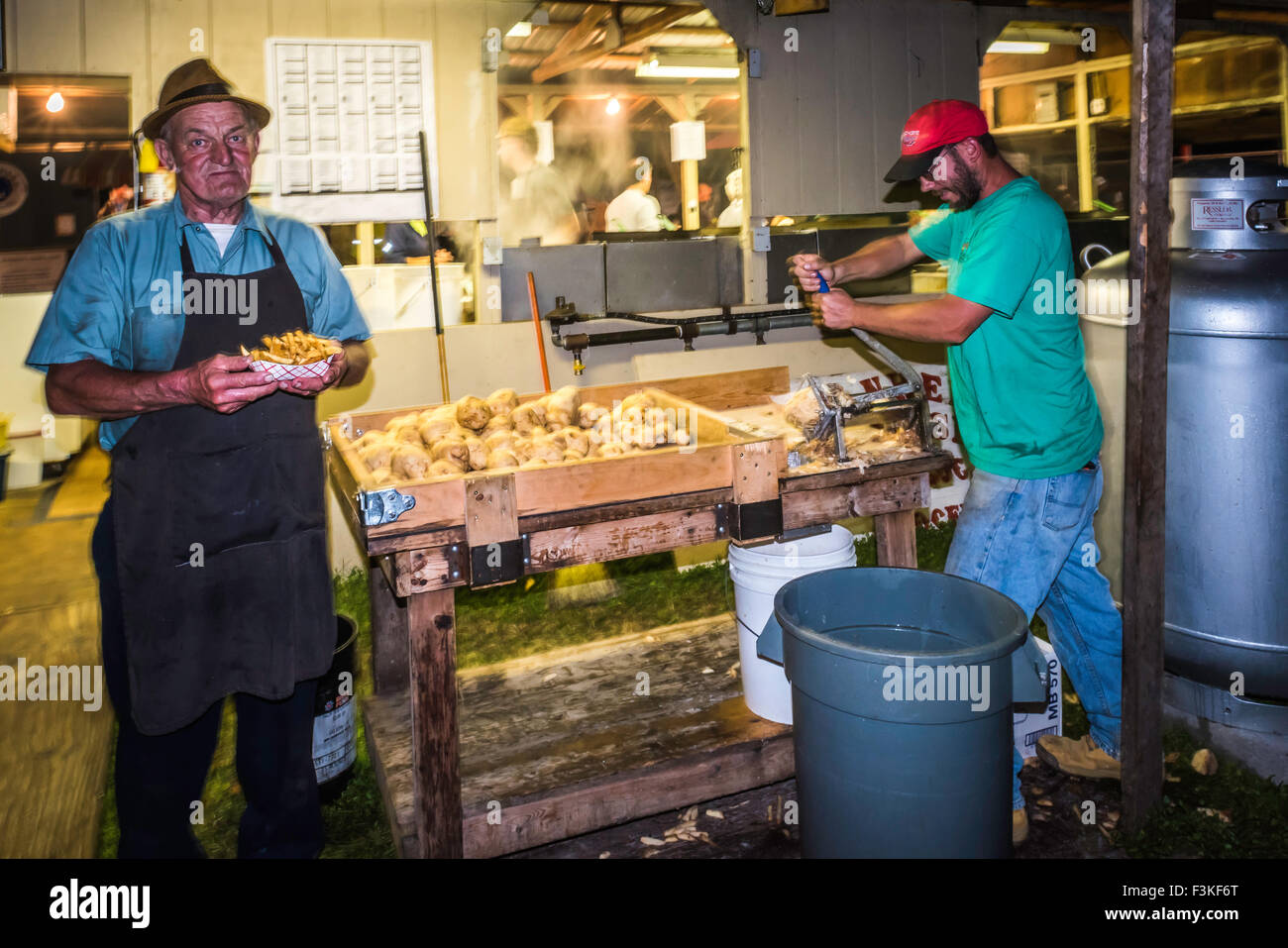 Manheim, Pennsylvania, USA. Lancaster county, last of the Fall fairs ...