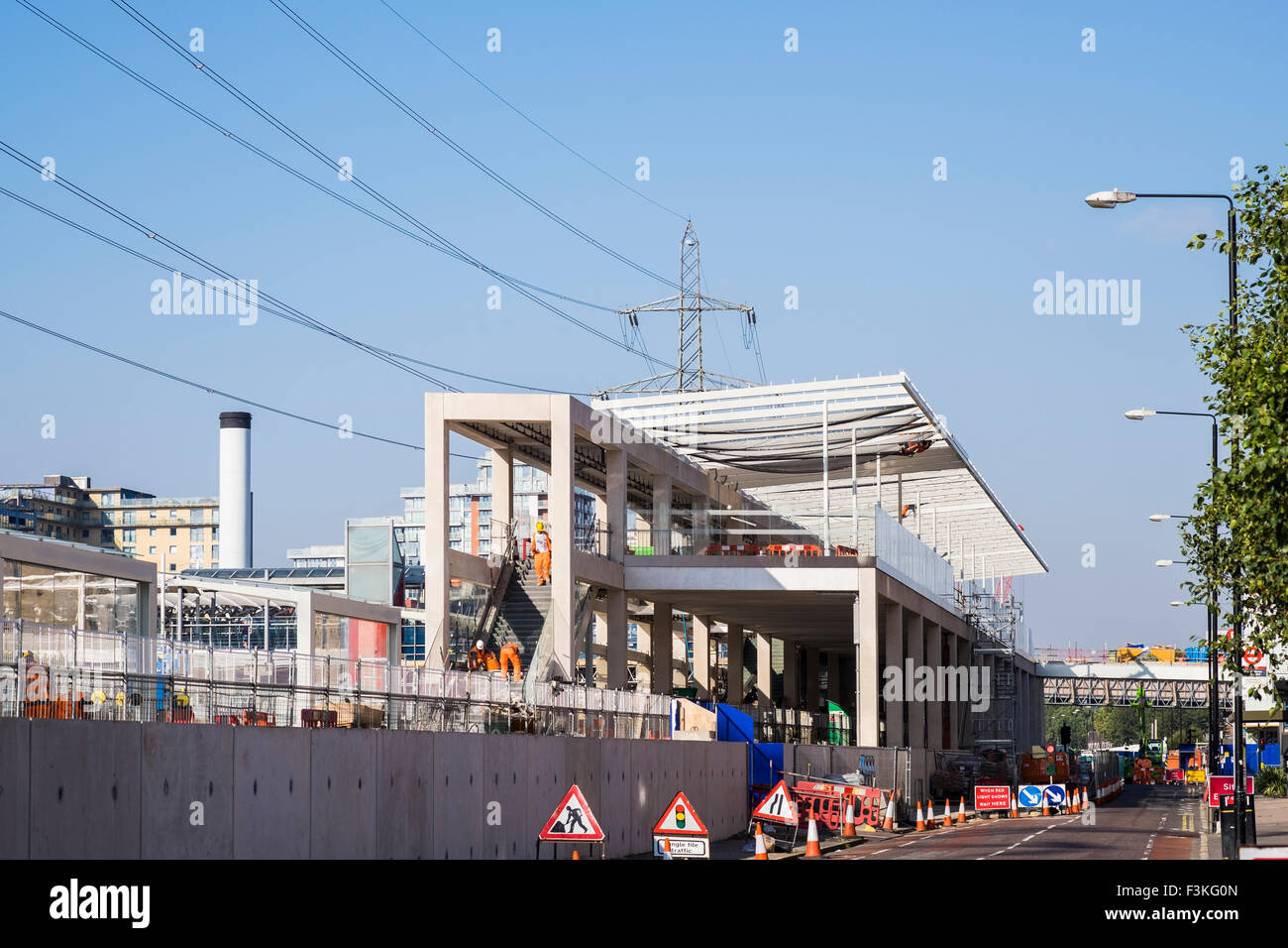 Custom house crossrail hi-res stock photography and images - Alamy