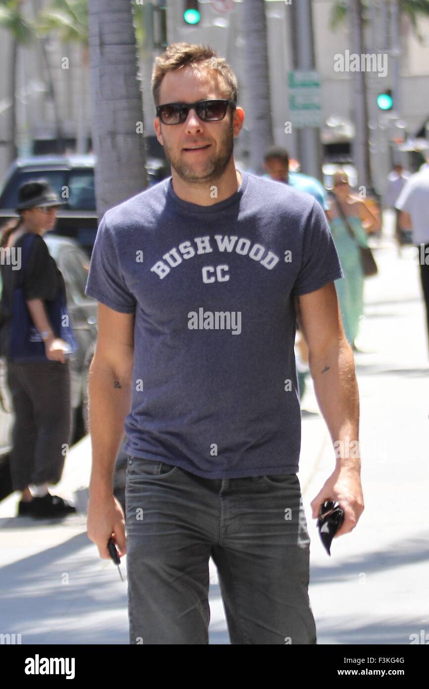 'Smallville' star Michael Rosenbaum spotted out shopping in Beverly ...