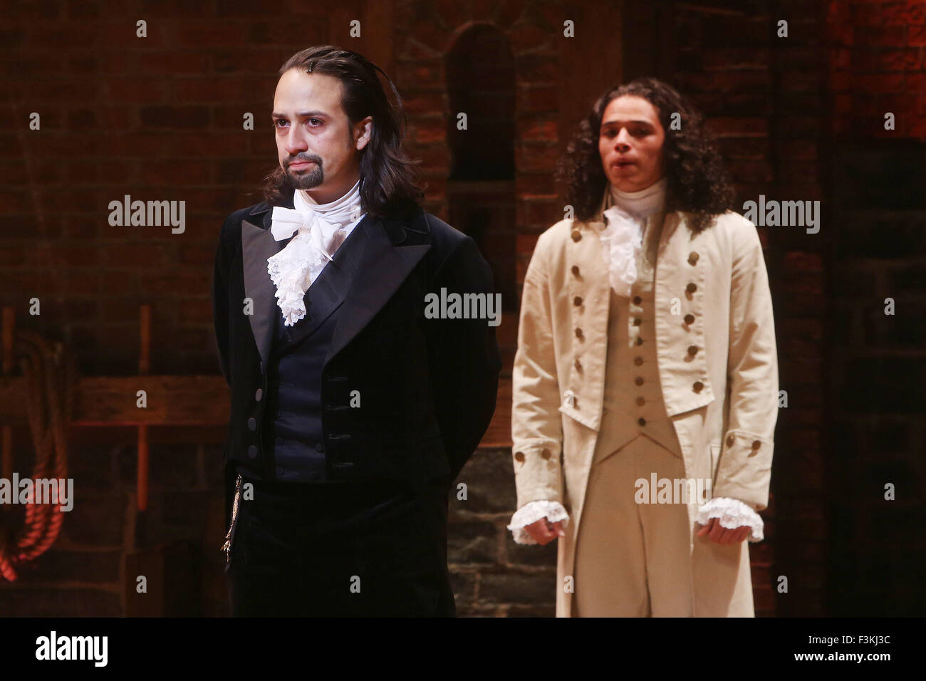 Anthony ramos hamilton hi-res stock photography and images - Alamy