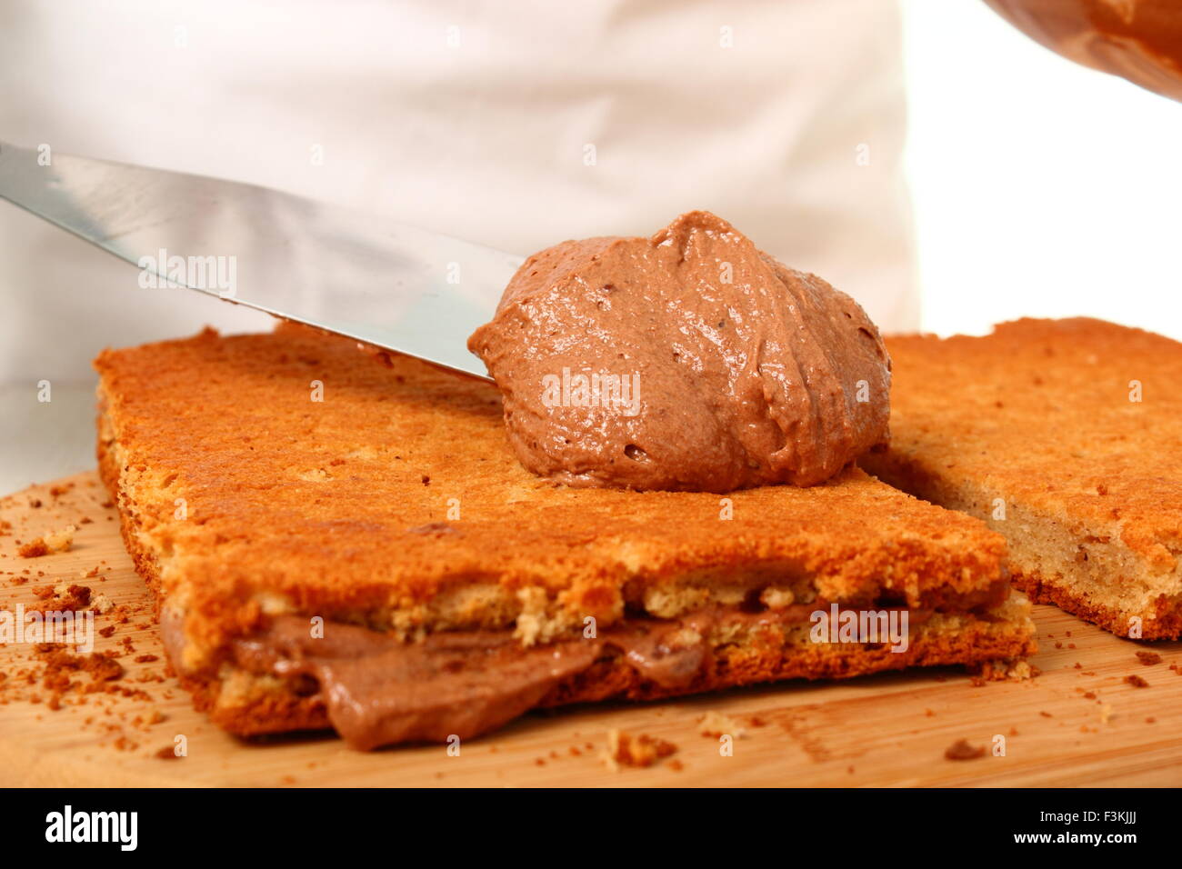 Assemble. Spread filling onto meringue layers and stack. Making ...