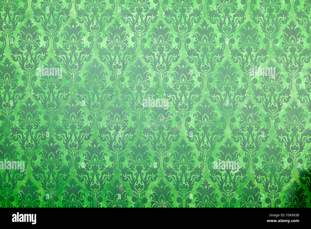Vintage green wallpaper hi-res stock photography and images - Alamy